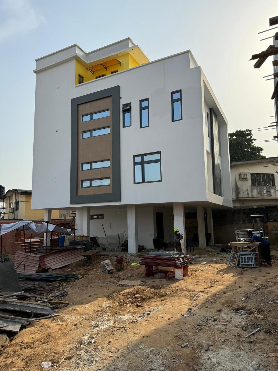 Sophisticated 6 bedroom fully detached duplex plus pool,bq and vacuum ...